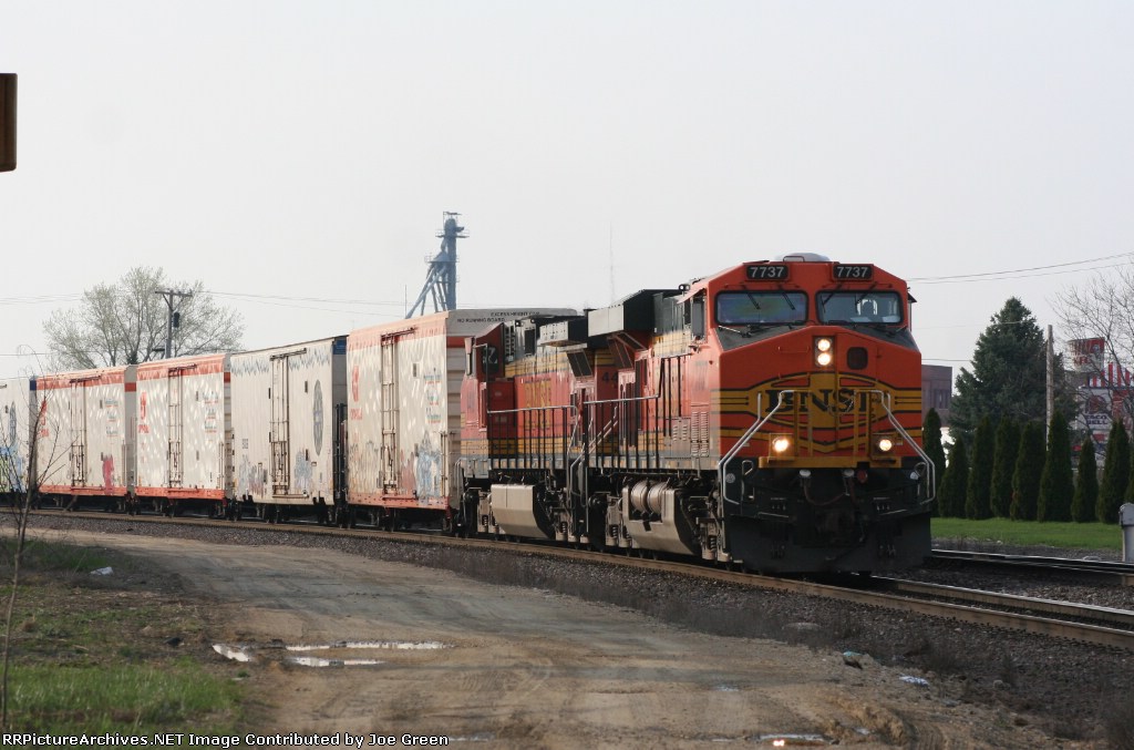 BNSF 7737
